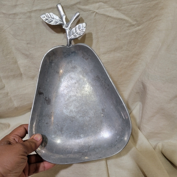 Art | Silvertone Metal Pewter Pear Shaped Tray Candytrinket Dish | Poshmark